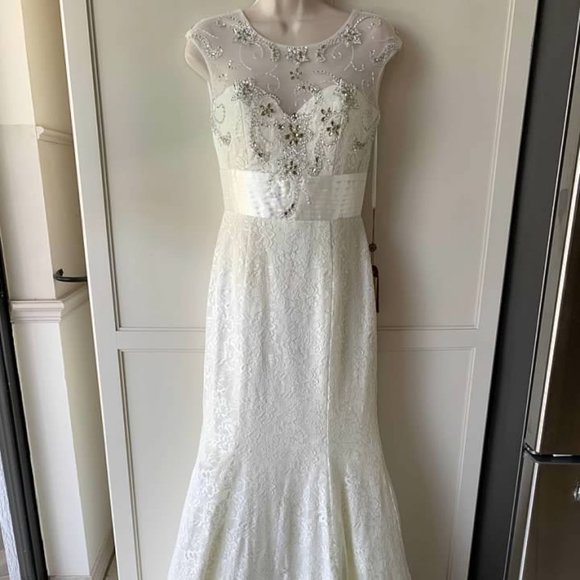 May Queen | Dresses | May Queen Ivory Lace Accent Embellished Mermaid ...